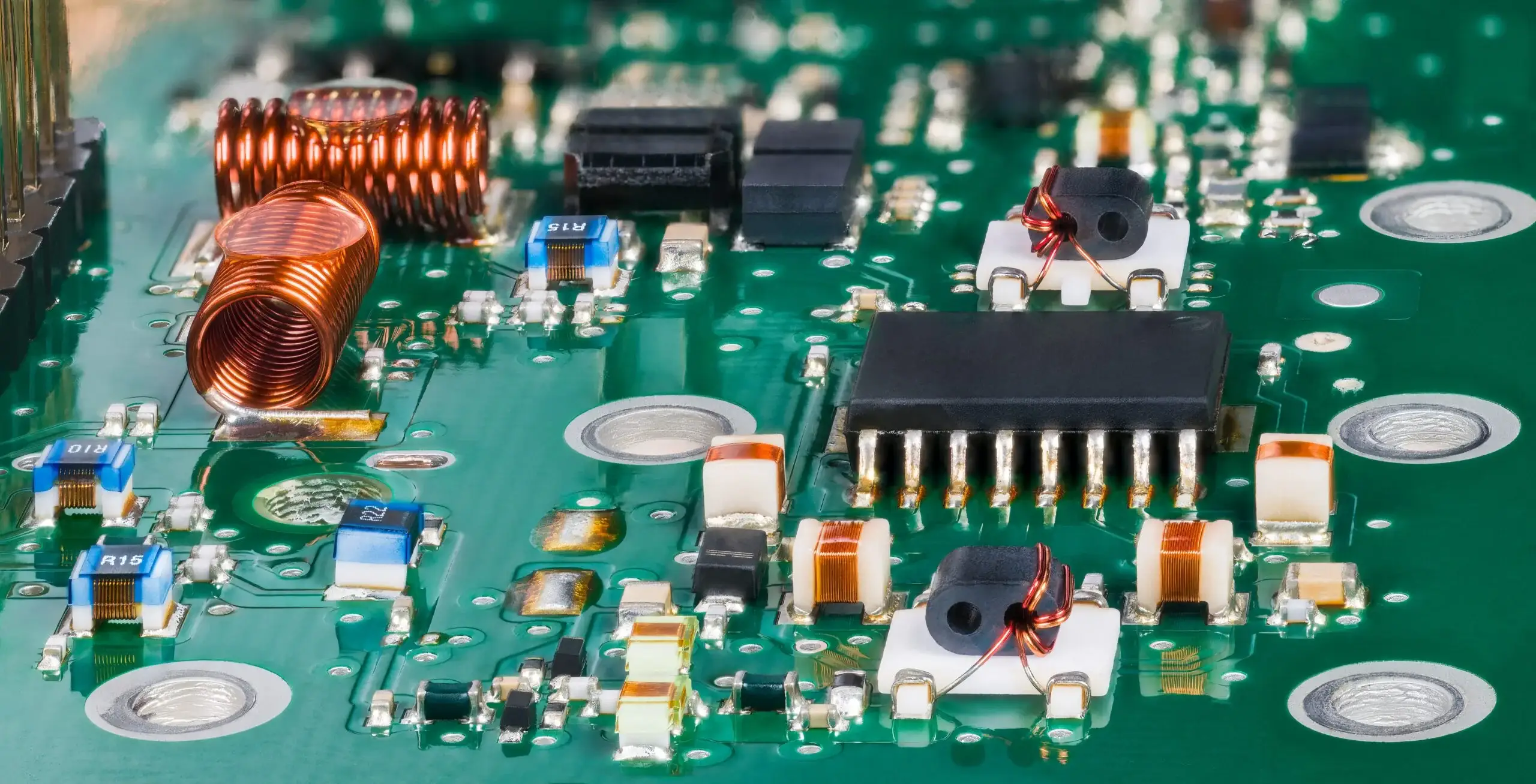 Why are inductors and capacitors connected in series in RF circuits ...